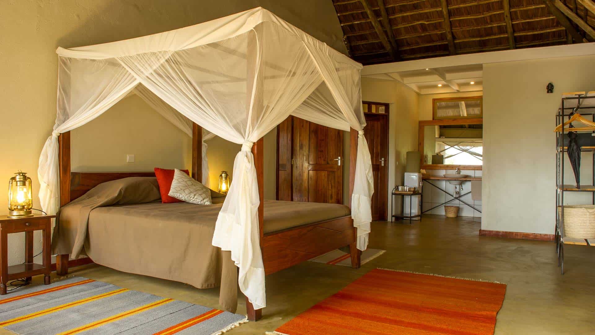 Burunge Tented Lodge - Bookings and trips by Safaris and Expeditions